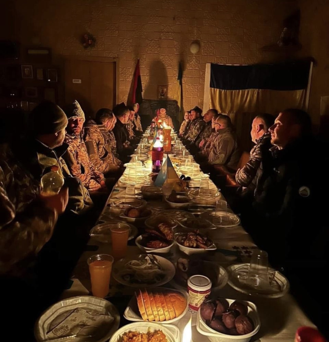 12/26/2022 – The Christmas Table – Voice of Ukraine