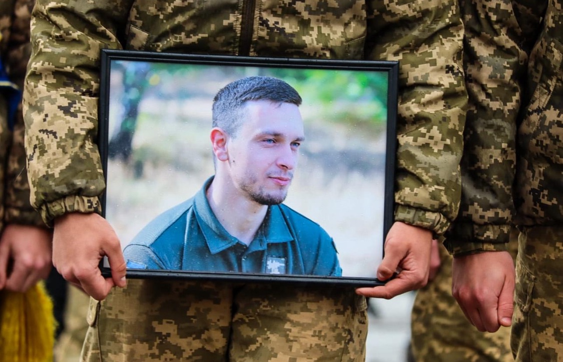 4/25/2024 – Member of Holy Trinity Church in Kyiv Gives His Life – Voice of Ukraine